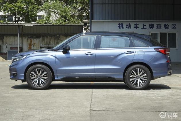 人气超高的本田SUV，2.0T＋9AT，售价33.28万，大五座很宽敞_易车