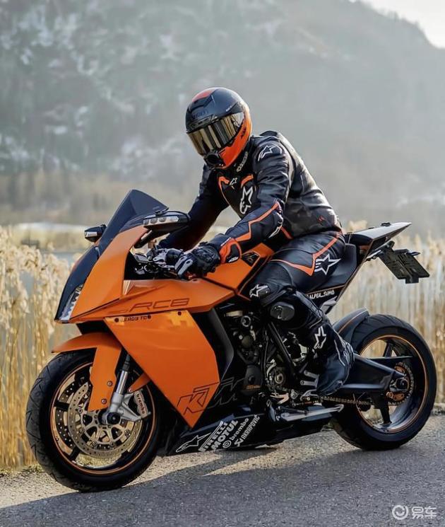 传说中的新手去世器：KTM RC8_易车